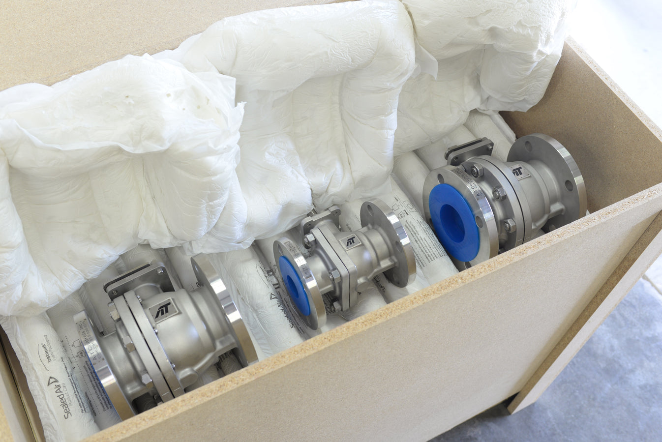 Instapak SpeedyPacker Insight® UPS CTP Sealed Air Packaging Solutions – Sealed Air & UPS Digital ...